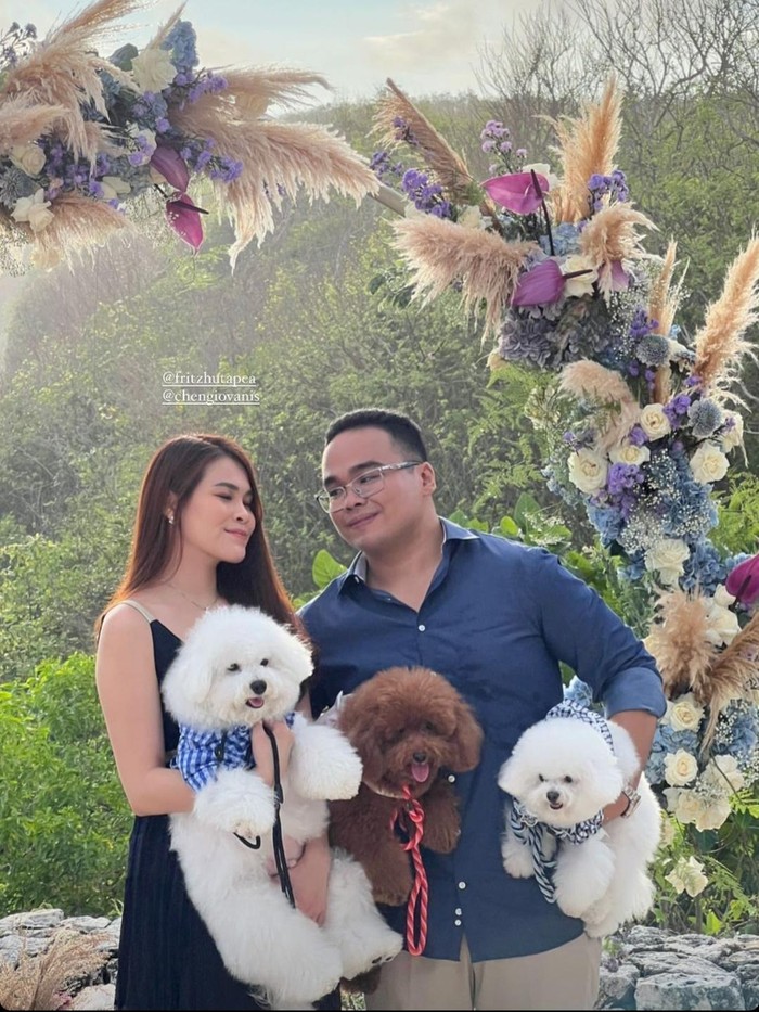 Berlatar Laut dan Tebing, Putra Bungsu Hotman Paris Lamar Chen Giovani