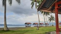Pesona Pantai Panorama, Spot Terbaik Menikmati Sunrise di Mamuju