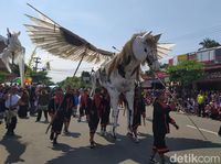Uniknya Kirab Budaya G20 di Borobudur, Tampilkan Ikon Hewan dari Relief ...