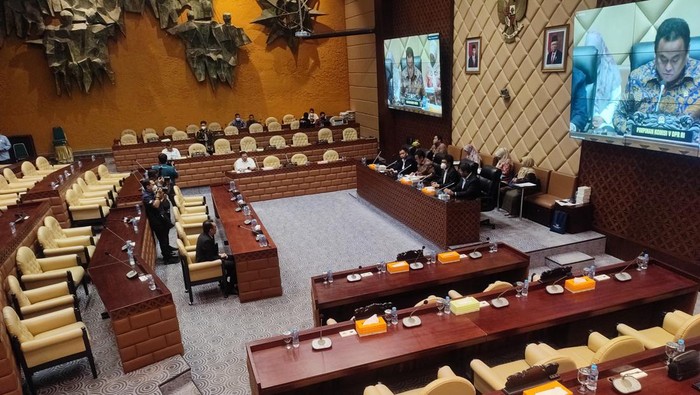 Gantikan Tamliha, Muhammad Iqbal Resmi Jadi Wakil Ketua Komisi V DPR Gantikan Tamliha, Muhammad Iqbal Resmi Jadi Wakil Ketua Komisi V DPR