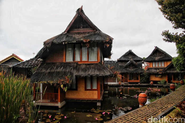 Potret Hotel Ikonik di Garut, Menenangkan meski Tua