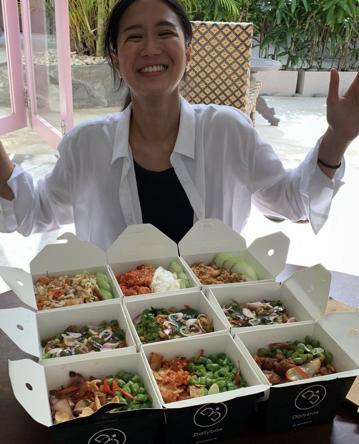 Chef Renatta Pamer Lele Goreng dan Nasi Tutug Oncom, Autongiler!