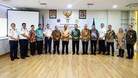Gubernur Kepri-Dirjen Hubud Teken PKS Pengembangan Bandara RHA Karimun