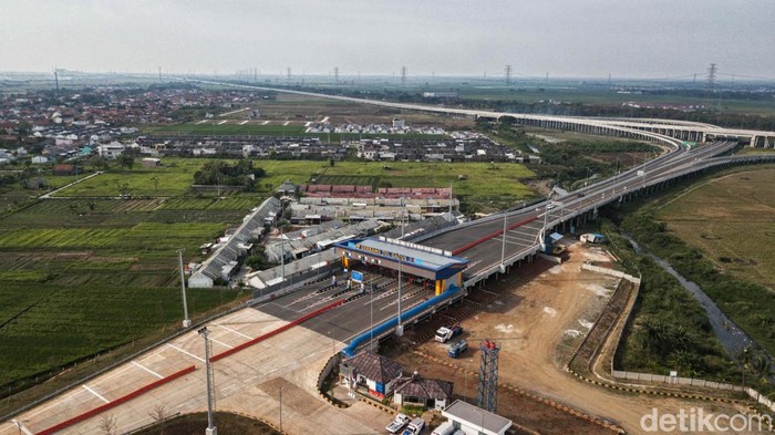 Melihat Tol Cibitung-Cilincing dari Udara