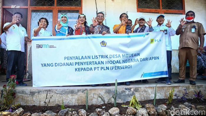 Bukti Nyata Kehadiran Listrik PLN di 97 Desa Terpencil NTT