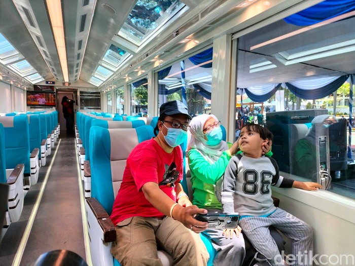 Intip Desain Kereta Panoramic yang Mewah, Mau Diluncurkan KAI