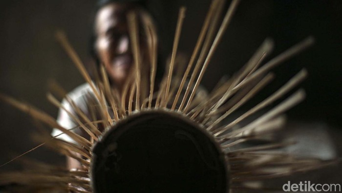 Mengenal Timei Tas Rajut Khas Sebujit