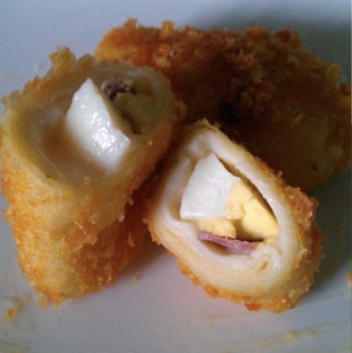 20 Risol Mayo Rp 4.000 yang Renyah Lumer Ada di Sini!