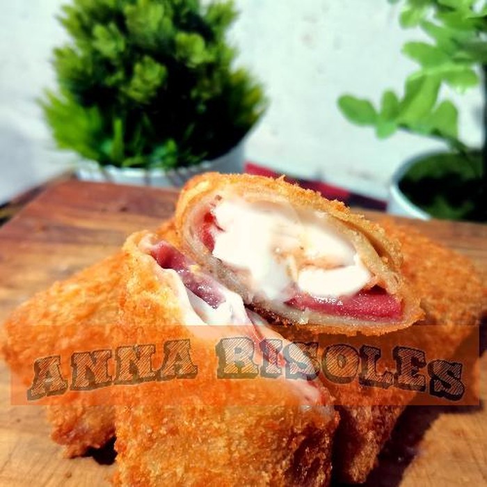 20 Risol Mayo Rp 4.000 yang Renyah Lumer Ada di Sini!