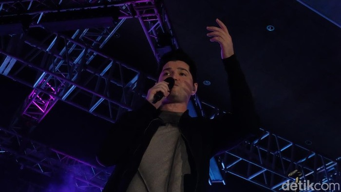 Pecah! The Script Sukses Hibur Penonton di Bandung
