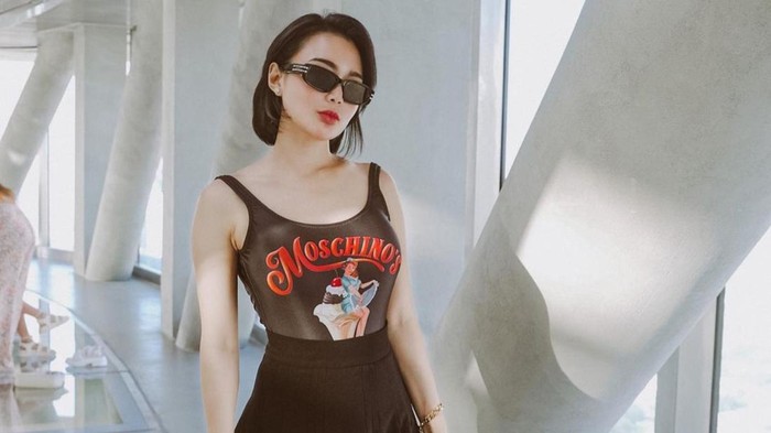 Penampilan 'Body Goals' Wika Salim, Perut Ratanya Bikin Warganet 'Salfok'