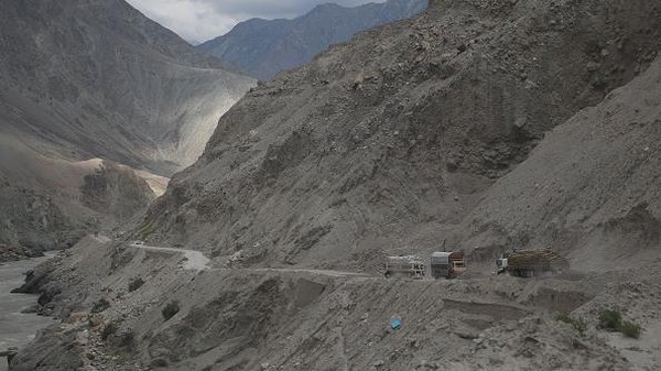 Menyusuri Karakoram Pass, Jalan Raya Tertinggi di Dunia