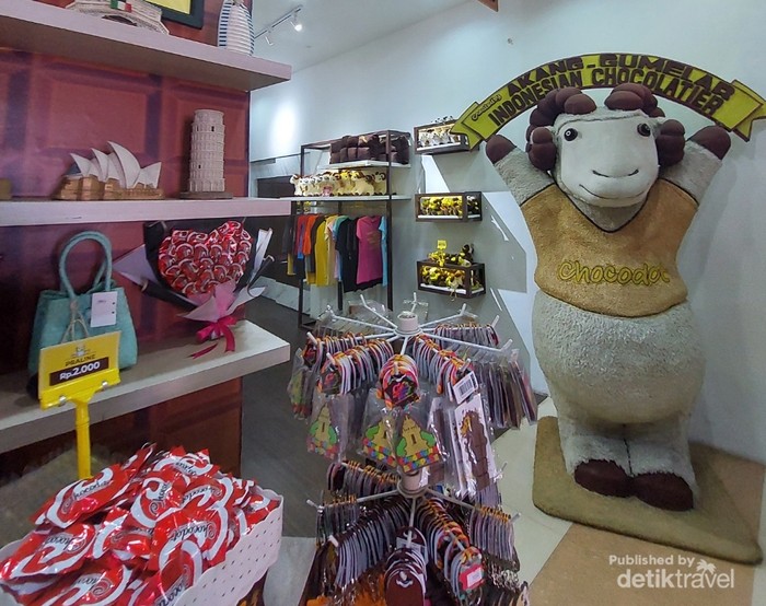 Berburu Oleh-oleh Cokelat Khas Garut, Ada di 'Istana' Ini