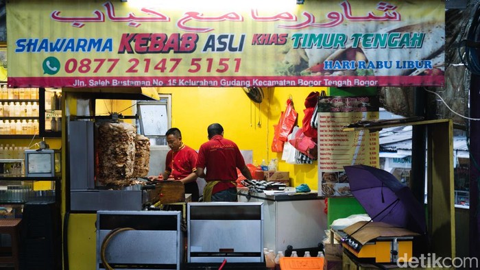 Yuk, Cobain Kebab Paling Timur Tengah di Bogor