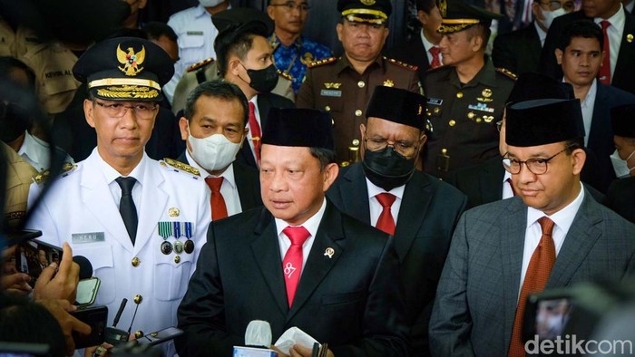 Ekspresi Heru Budi Hartono Dilantik Jadi Pj Gubernur Dki