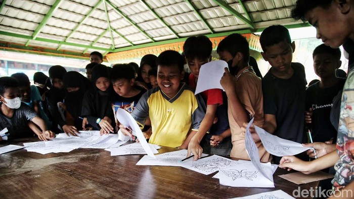 Belajar Membatik Sejak Dini