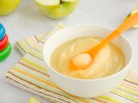 Resep Pure Apel untuk MPASI 6 Bulan, Perkenalan Pertama Makanan Halus
