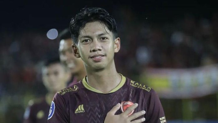 Pemain PSM Ananda Raehan Lulus Bintara Polri, Klub Singgung Kontrak 3 Tahun Pemain PSM Ananda Raehan Lulus Bintara Polri, Klub Singgung Kontrak 3 Tahun