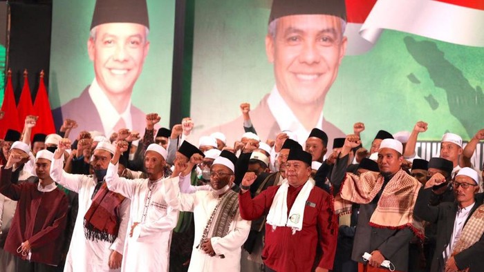 Dukung Ganjar Nyapres di 2024, Ulama di Kaltim: Beliau Sosok Ideal Dukung Ganjar Nyapres di 2024, Ulama di Kaltim: Beliau Sosok Ideal