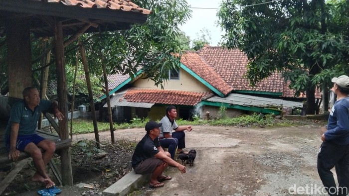 Melihat 'Kampung Mati' Majalengka yang Kembali Ramai