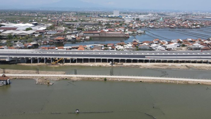 Potret Tol Atas Laut Semarang yang Mau Beroperasi Sebentar Lagi