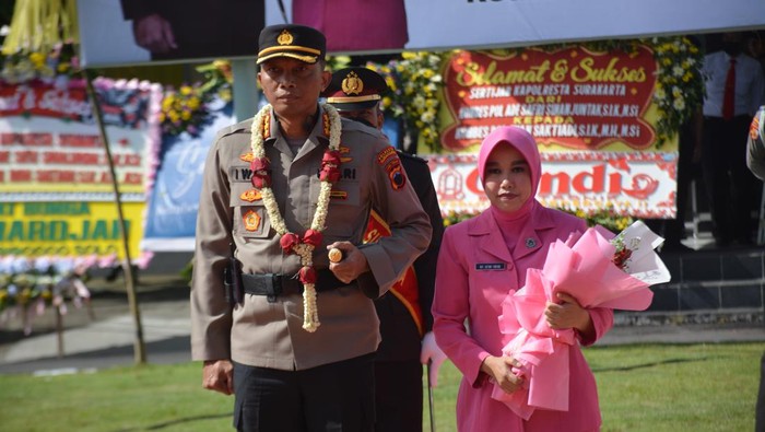Kombes Iwan Saktiadi Resmi Jabat Kapolresta Solo Kombes Iwan Saktiadi Resmi Jabat Kapolresta Solo