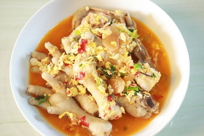 Auto Ngiler! 20 Seblak Ceker Pedas Nampol Ada di Sini!