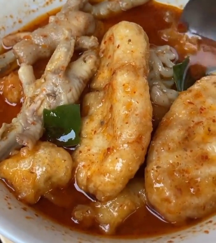 Auto Ngiler! 20 Seblak Ceker Pedas Nampol Ada di Sini!