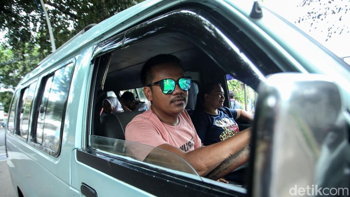 Jangan Kaget, Tarif Angkot Non-Jaklingko Naik