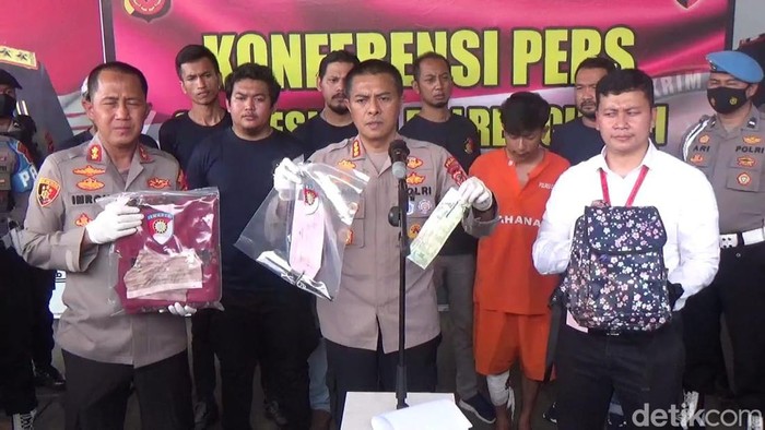 Pembunuh Anak Perempuan di Cimahi Terancam Hukuman Mati Pembunuh Anak Perempuan di Cimahi Terancam Hukuman Mati