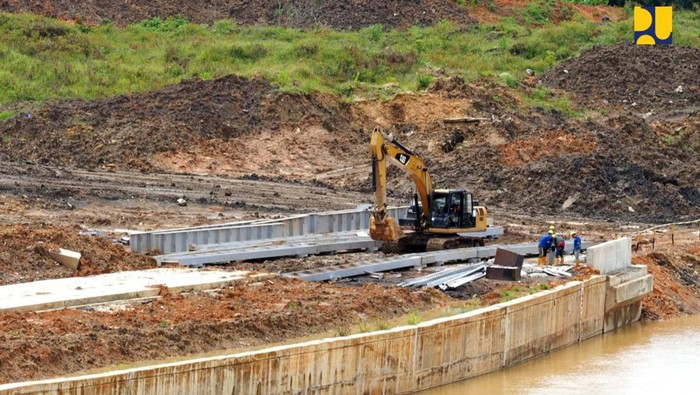 Bendungan Pengendali Banjir di IKN Nusantara Sudah 74%