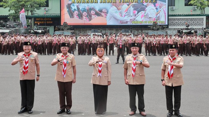 Pesan Khusus Gubernur Khofifah untuk Pramuka Jatim Pesan Khusus Gubernur Khofifah untuk Pramuka Jatim