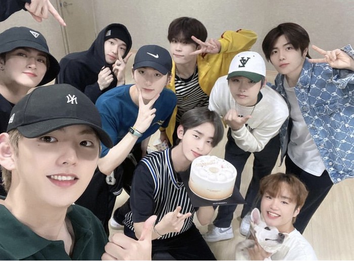 Pose Keren Muhammad Zayyan, Calon Idol K-Pop Indonesia Saat Makan Kue