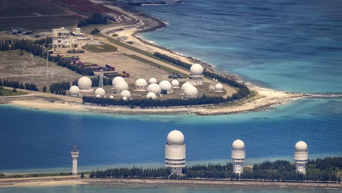 Potret Udara Pulau Buatan China di Laut China Selatan