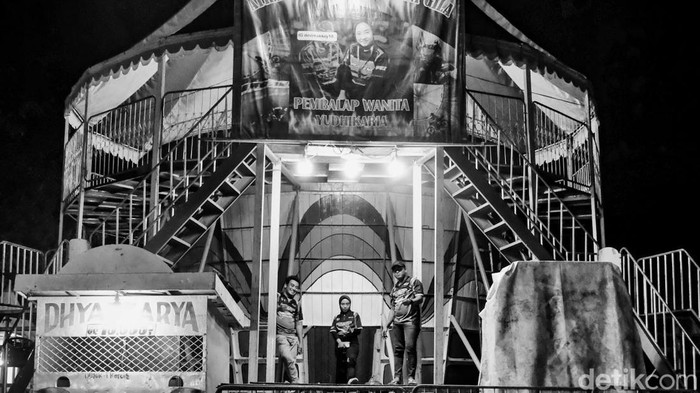 Potret Perempuan Penakluk Tong Setan