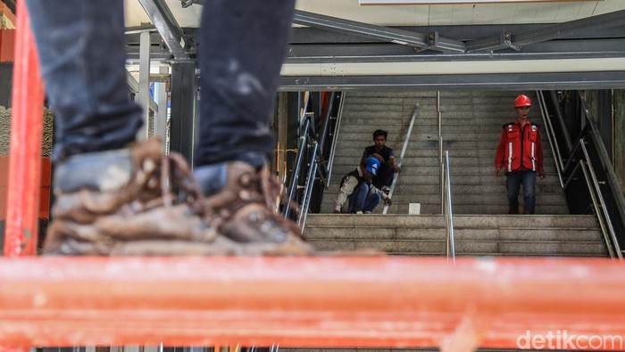 Progres Terkini Pembangunan Halte LRT Jabodebek di Jl Rasuna Said