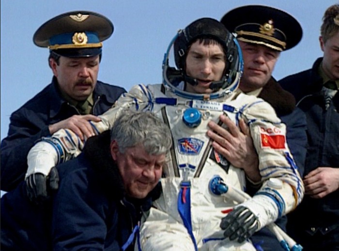 Kisah Krikalev, Kosmonaut yang Terdampar di Ruang Angkasa Gegara Soviet ... Kisah Krikalev, Kosmonaut yang Terdampar di Ruang Angkasa Gegara Soviet ...