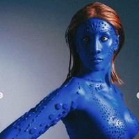 7 Foto Seksi Anya Geraldine Jadi Mystique saat Halloween, Pamer Lekuk Tubuh