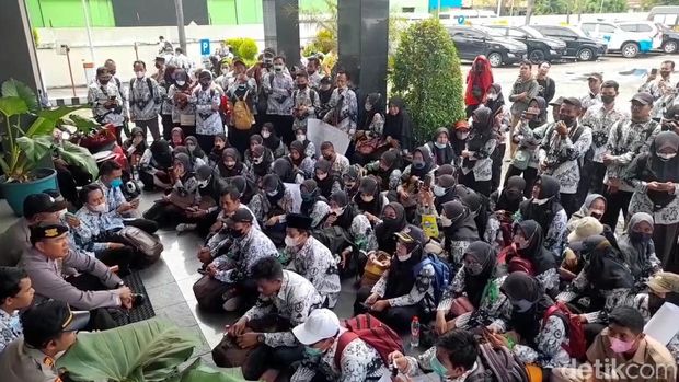 Digeruduk Guru Honorer Terkait Formasi Pppk Ini Janji Pemkab Brebes