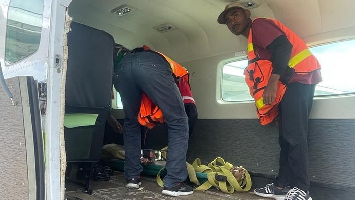 KKB Serang Pekerja Proyek Puskesmas di Puncak Papua, 1 Orang Tewas KKB Serang Pekerja Proyek Puskesmas di Puncak Papua, 1 Orang Tewas