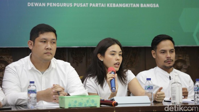 Momen PKB Kenalkan Dide Hijau Daun jadi Jubir Muda Jelang 2024