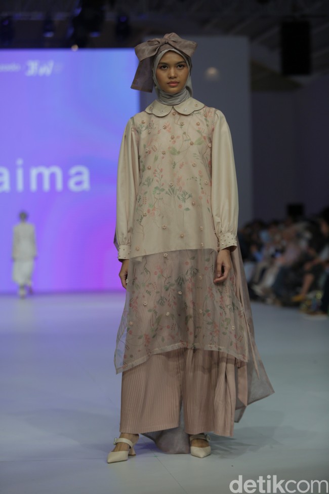7 Koleksi Maima Indonesia di JFW 2023, Busana Muslim Serba Earth Tone