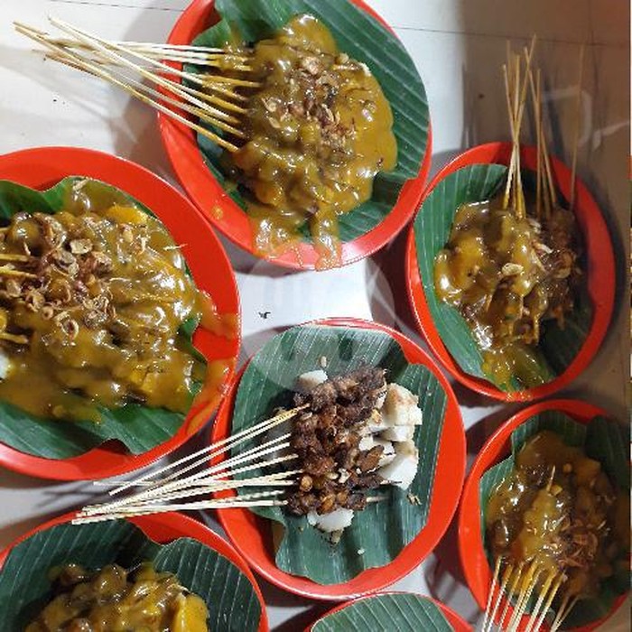 Lamak Bana! 20 Sate Padang Enak Ada di Sini