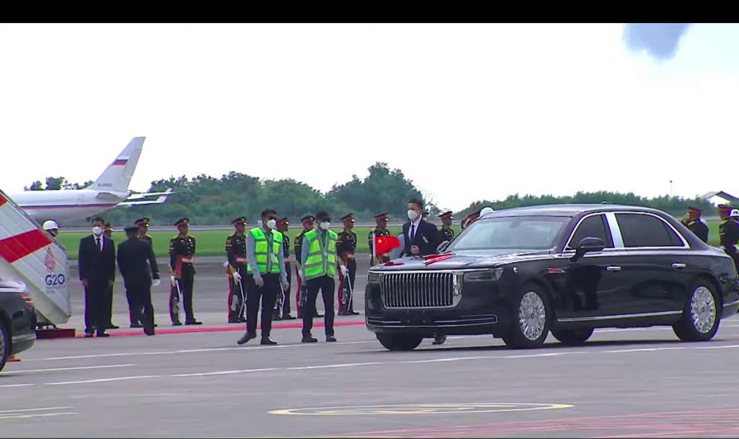 Penampakan Mobil Mewah China Hongqi N701 yang Jemput Xi Jinping di Bali Penampakan Mobil Mewah China Hongqi N701 yang Jemput Xi Jinping di Bali