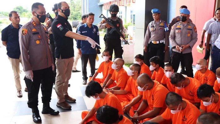 Polres Rokan Hulu Gulung 34 Tersangka Narkotika Polres Rokan Hulu Gulung 34 Tersangka Narkotika