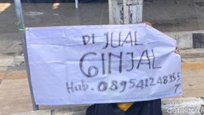 Pengakuan Ibu Asal Tuban yang Nekat Mau Jual Ginjal demi Bayar Utang Anak Pengakuan Ibu Asal Tuban yang Nekat Mau Jual Ginjal demi Bayar Utang Anak