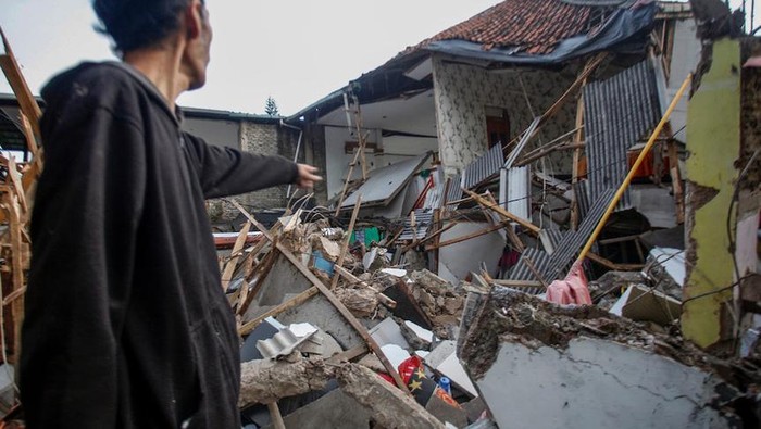 Perbankan Salurkan Bantuan Ke Korban Gempa Cianjur