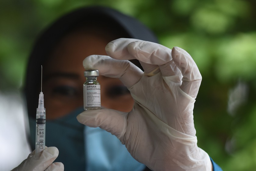 Fakta Fakta Vaksin Booster Kedua Untuk Umum Syarat Hingga Jenisnya