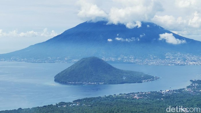 Sepotong 'Surga Tersembunyi' di Puncak Pulau Tidore
