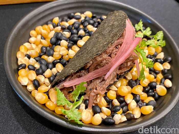 Yummy! Tenderloin Carpaccio dan Truffle Lamb Shortloin dari Daging ...